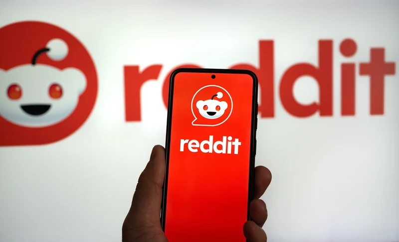 Is Reddit down? [April 21, 2026] - Reddit down? - DesignTAXI Community ...