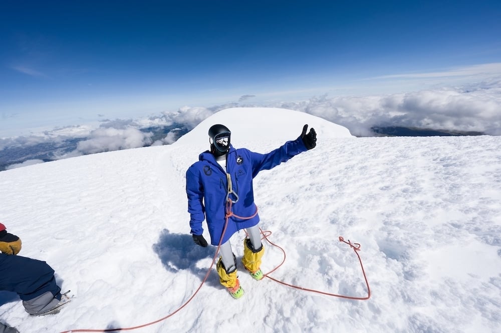 Humanoid robot reaches 20,000-foot summit, tackling Mount Everest next ...