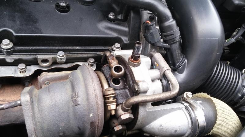 [TUTO] Fuite d’huile Tuyau Turbo THP 200 - Tutorial - PLANÈTE-CITROËN